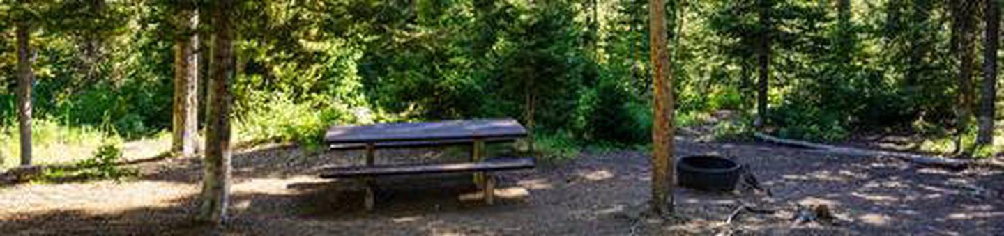 Take a trip to Sunrise Campground - Outdoorsy in Garden City, UT ...