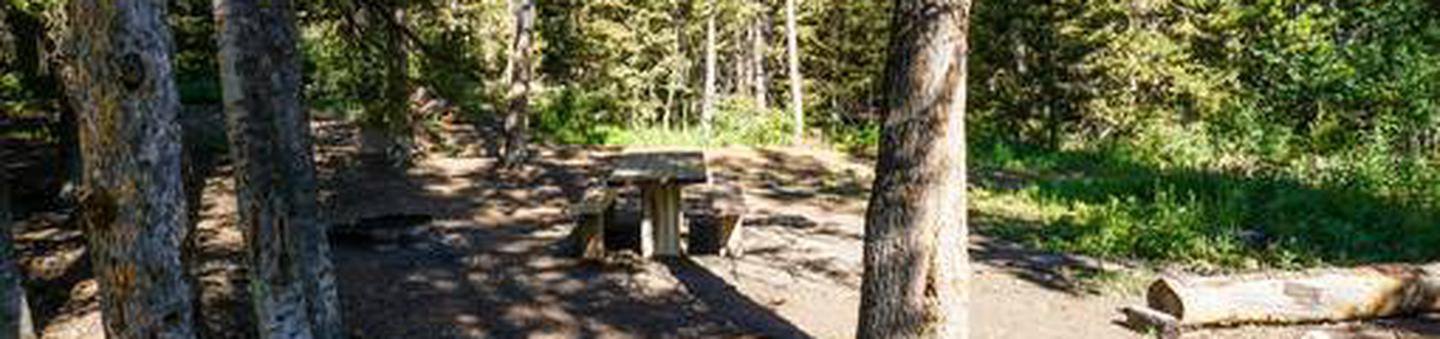 Take a trip to Sunrise Campground - Outdoorsy in Garden City, UT ...