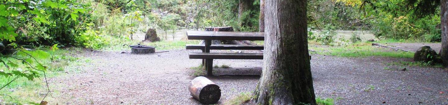 Take a trip to Turlo Campground - Outdoorsy in Granite Falls, WA ...