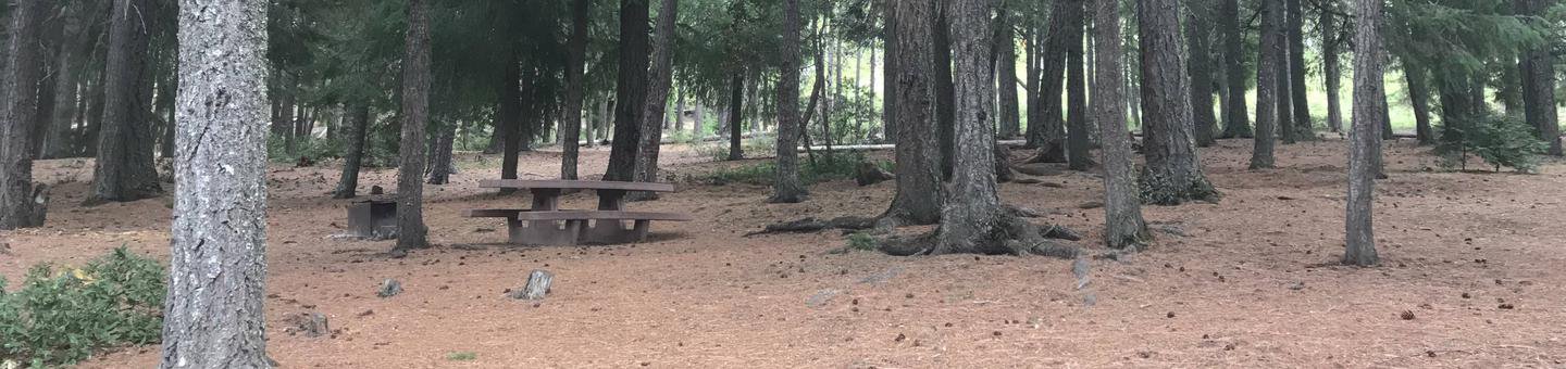 Take a trip to Link Creek Campground - Outdoorsy in Sisters, OR | Outdoorsy